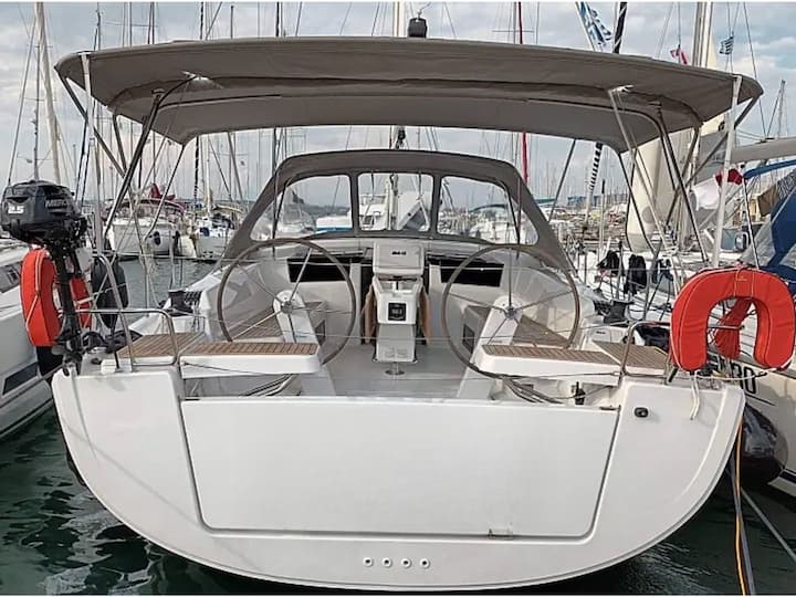 Lefkada Voor Charter Zeilboot - #23839 - viravira.co